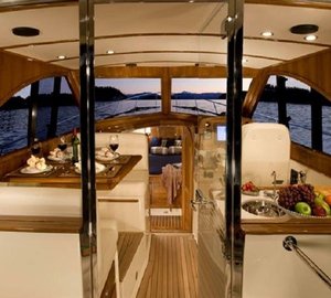 PIONEER Yacht Charter Details, Palmer Johnson | CHARTERWORLD Luxury ...